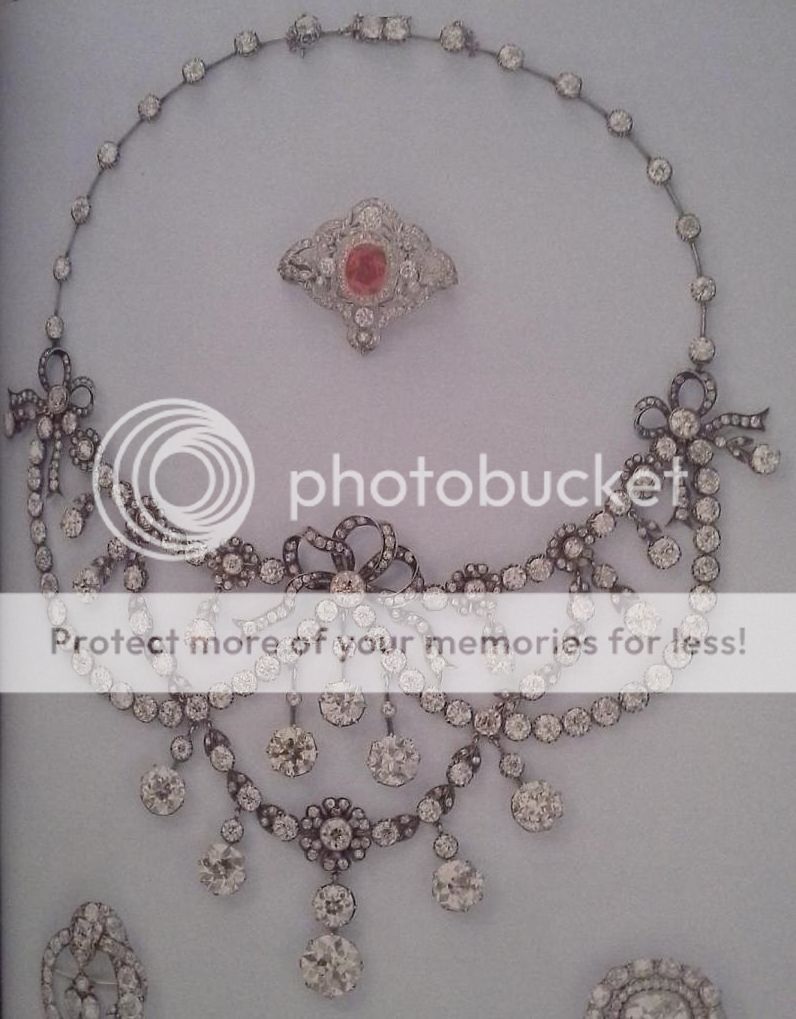 Kaia Joyas: LAS JOYAS DEL REY FARUK DE EGIPTO